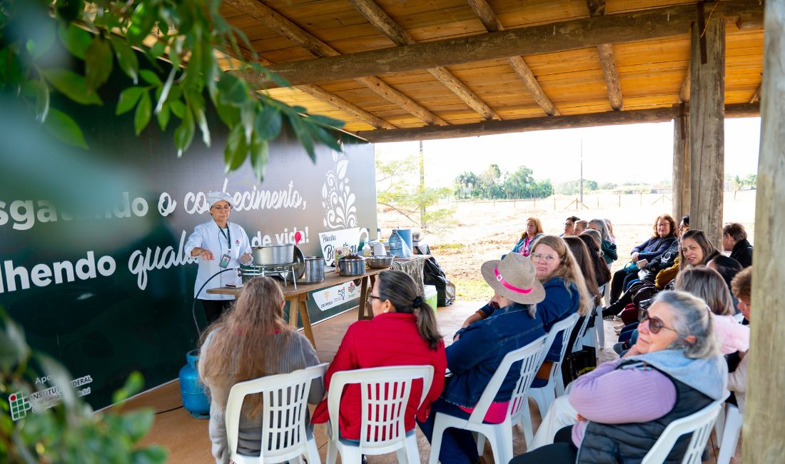 Dia de Cooperar 2024 da Cooperja reuniu mais de 300 pessoas - Rádio ...
